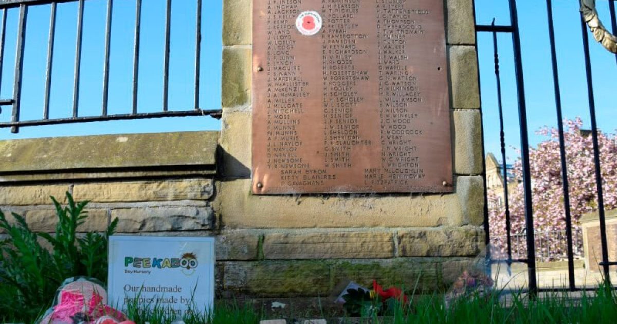 Batley Memorial Park - Batley - Parks & Gardens