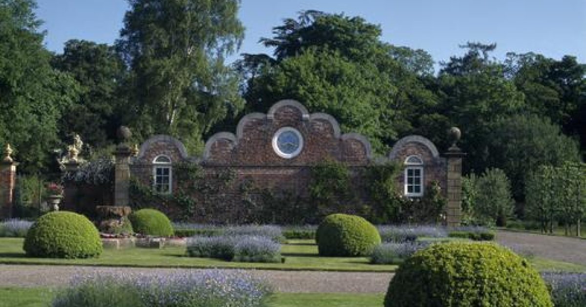 Erddig - Wrexham - Parks & Gardens