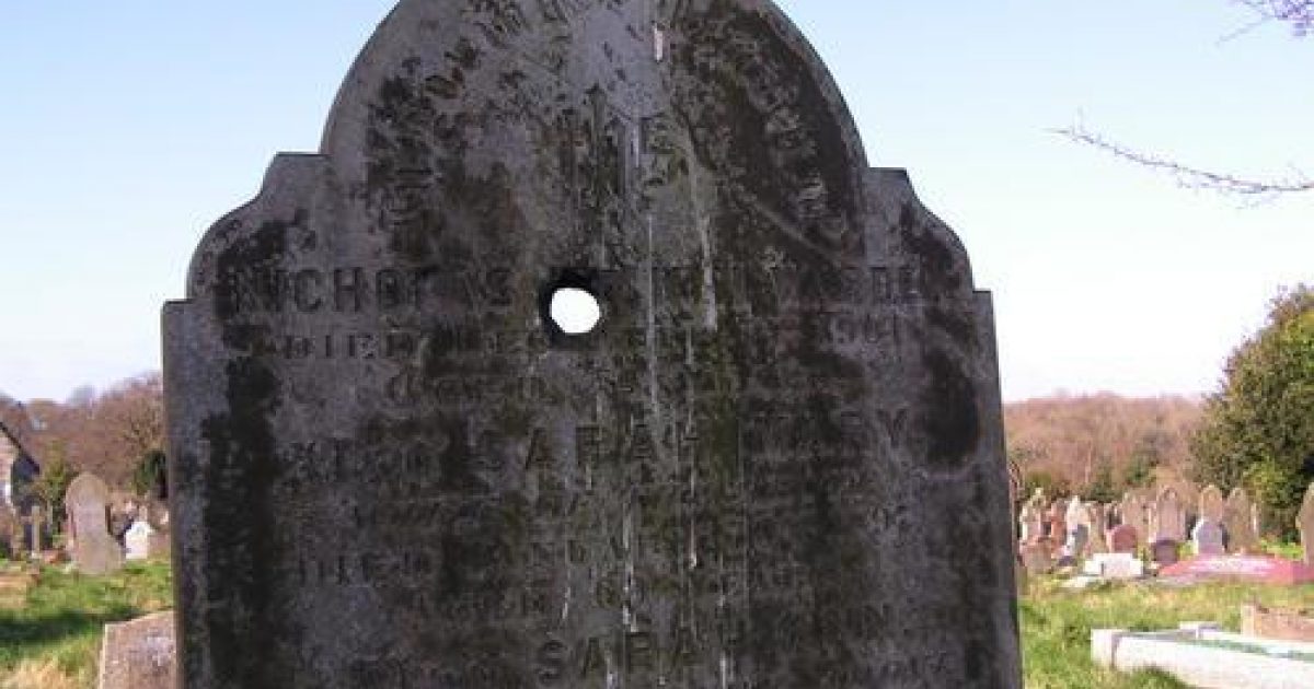 Ford Park Cemetery - Plymouth - Parks & Gardens