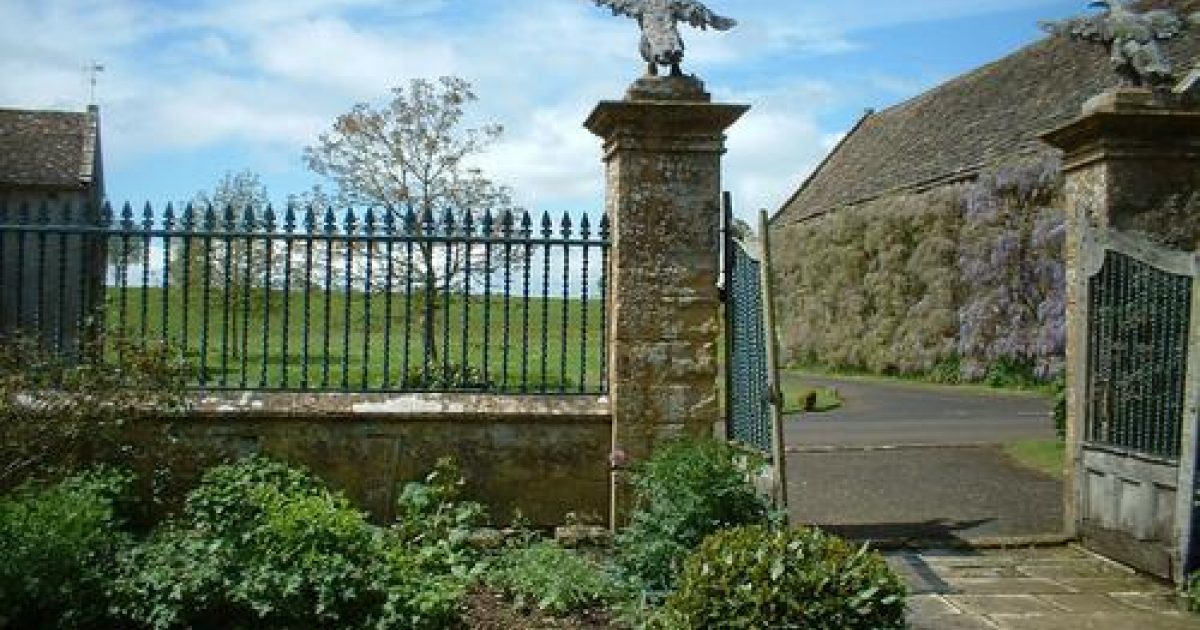 Mapperton House - Dorset - Parks & Gardens