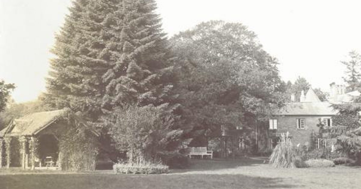 Llangattock Park - Llangattock - Parks & Gardens
