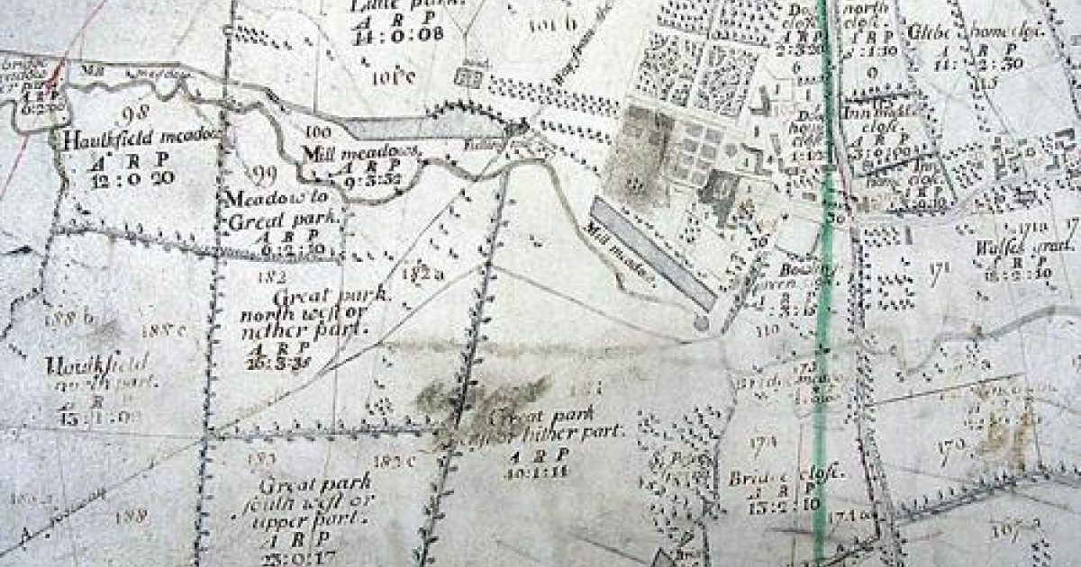 Rushton Hall - Kettering - Parks & Gardens