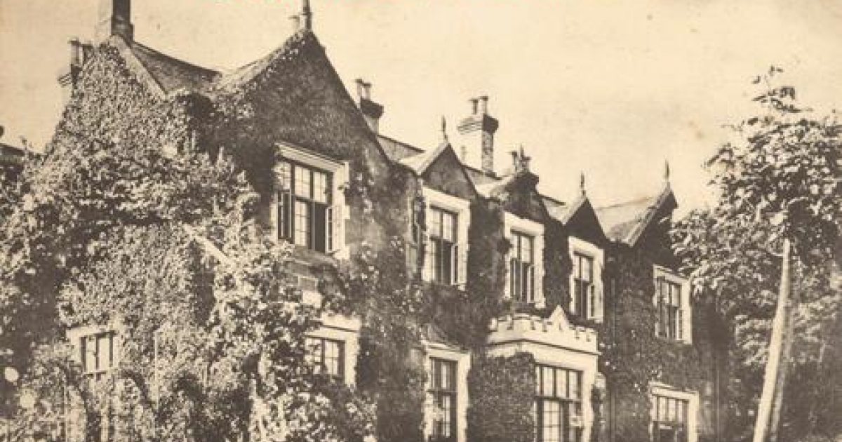 Bodynfoel Hall - Llanfechain - Parks & Gardens