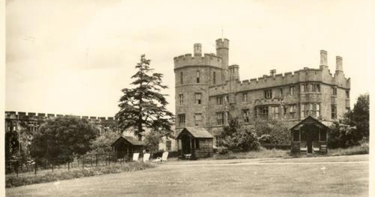 Ruthin Castle - Ruthin - Parks & Gardens
