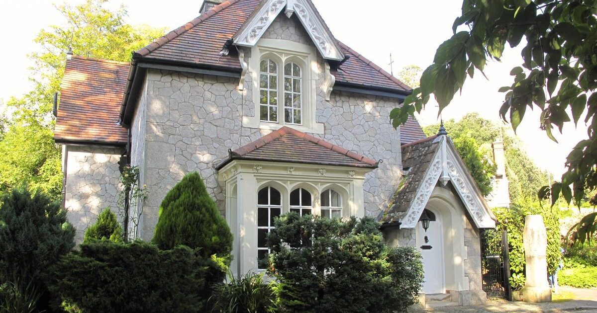 The Knowle - Sidmouth - Parks & Gardens