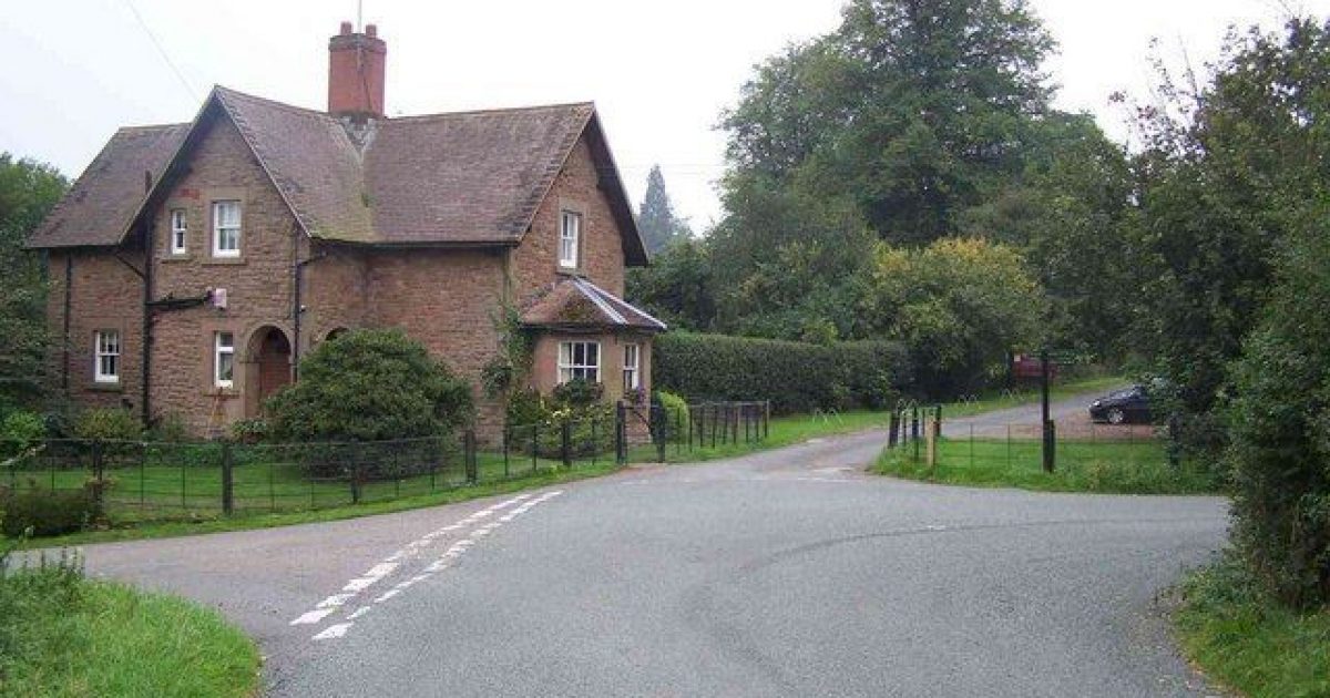 Patshull Hall - Wolverhampton - Parks & Gardens