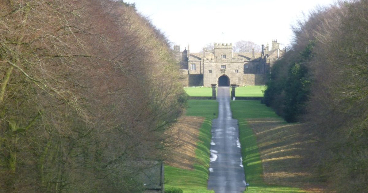 Hoghton Tower - Preston - Parks & Gardens